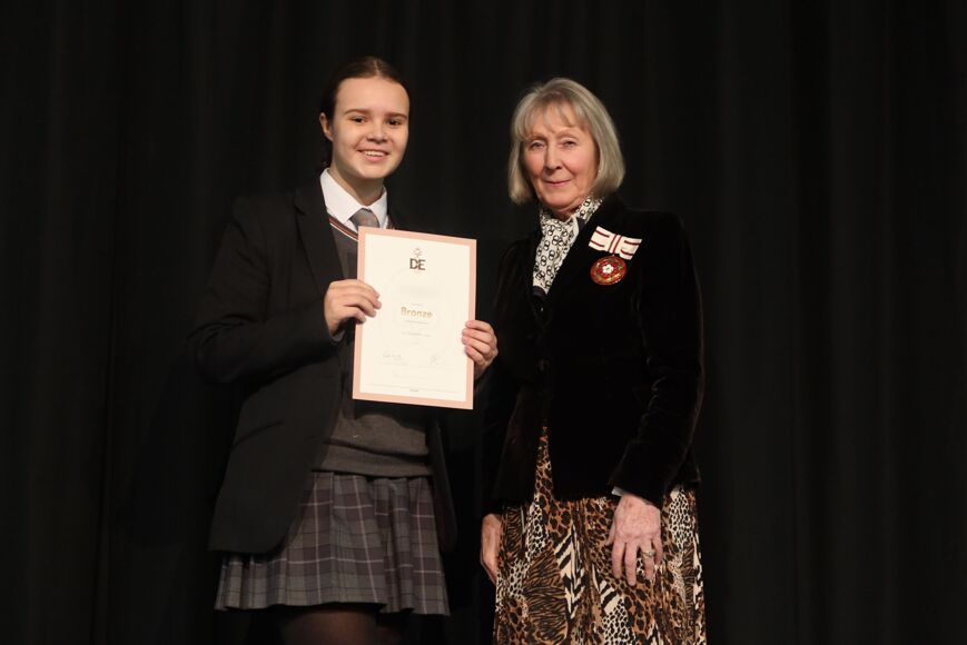 Deputy Lieutenant presents Beacon Academy students with The Duke of ...